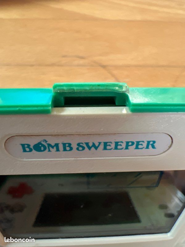 Console Game & Watch Bomb Sweeper - Consoles