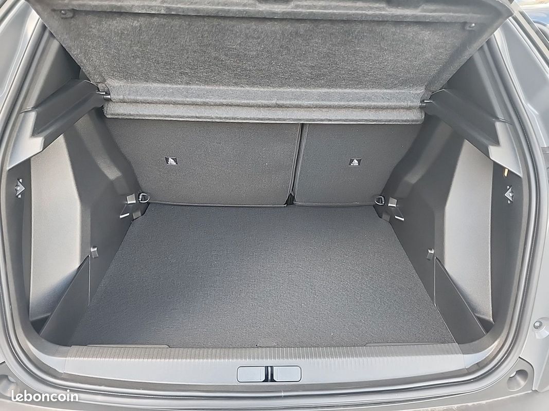 Peugeot 2008 HYBRIDE E-145 DCS6 ALLURE + PACK VISION SELENIUM GREY 389 ...