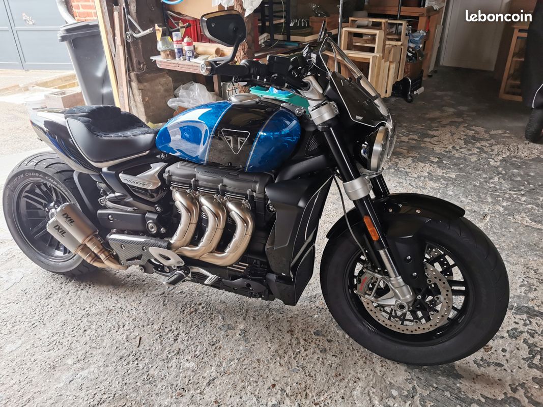 Triumph rocket 3 R - Motos