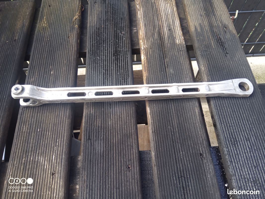 Honda CB 1100 r sc08 - Équipement moto