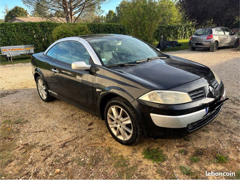 Renault Megane II CC 1.9 DCI - Voitures