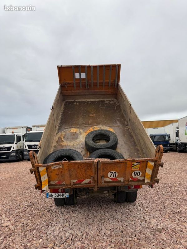 Renault midlum 210 Tri Benne 16T 4x2 - Poids lourds