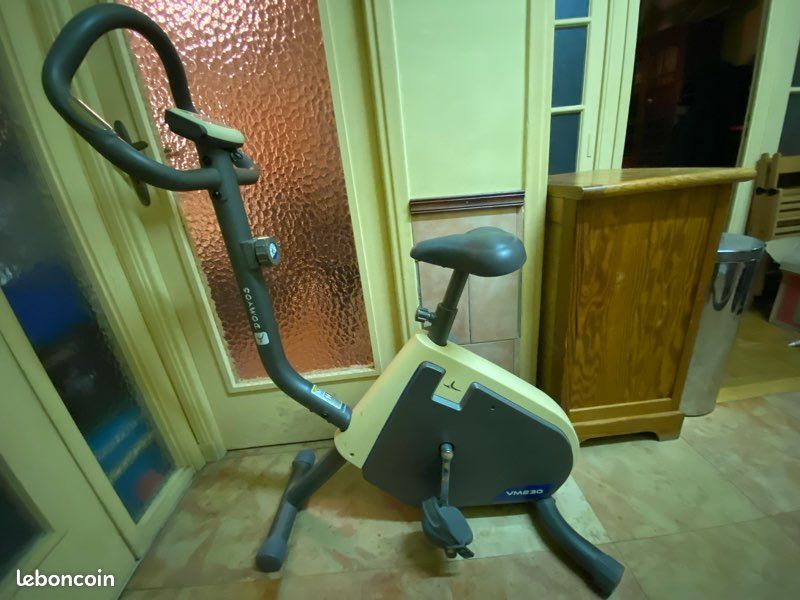 Vélo d’appartement domyos fc100 - Vélos