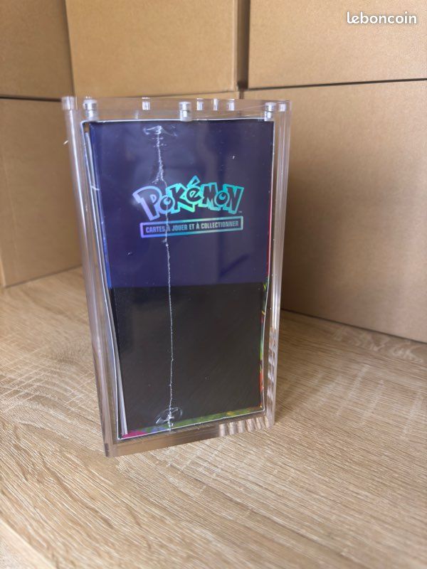 Protection acrylique Pokémon etb - Collection
