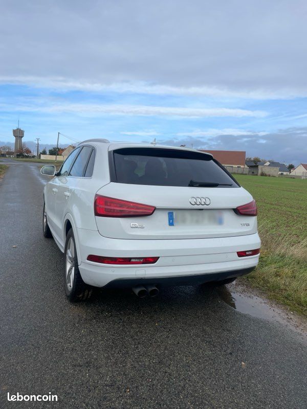 Audi Q3 1.4 TFSI 150ch Ambition luxe Stronic - Voitures
