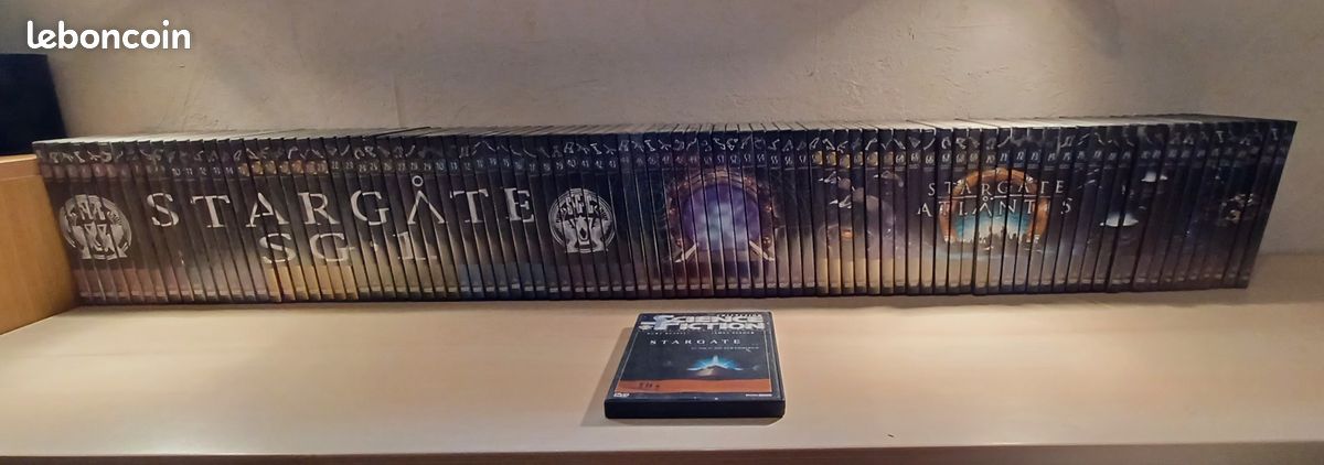 Stargate SG 1 & Atlantis - collection complète de 90 DVD + 1 - DVD - Films
