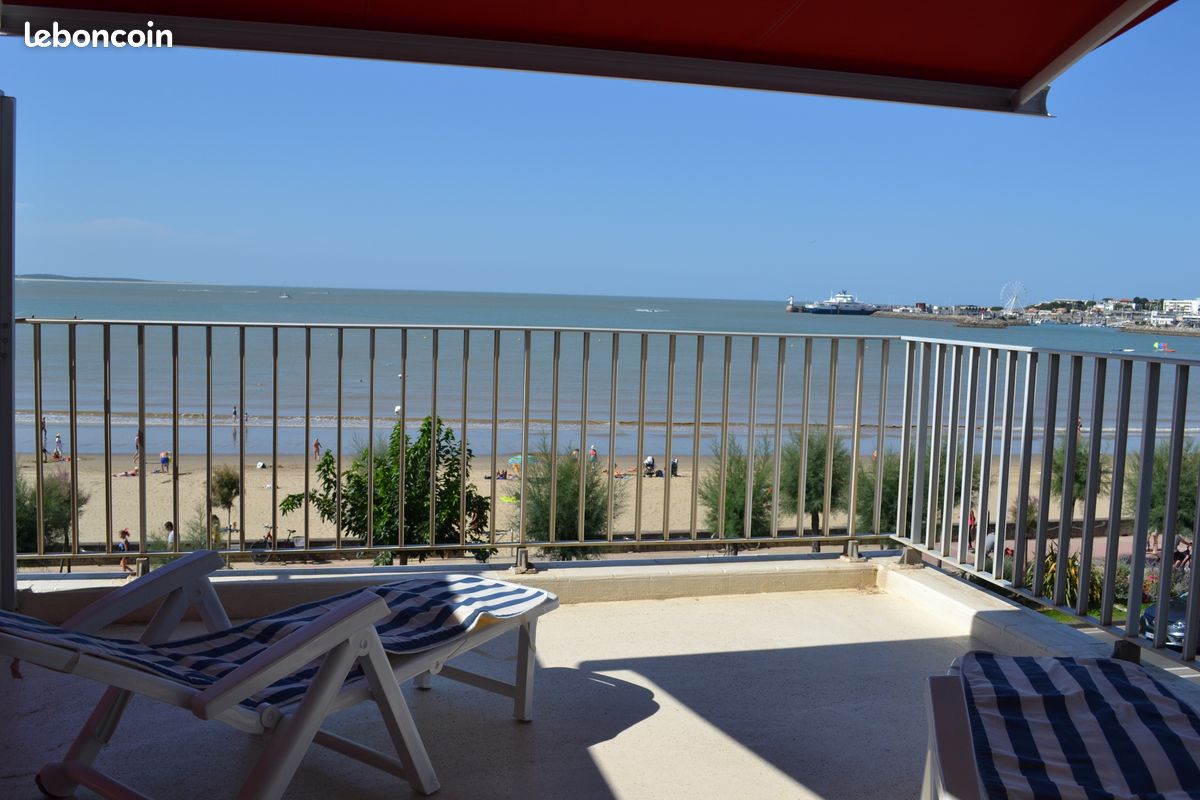 Royan vue mer terrasse face à la plage (ref 205) - Locations saisonnières