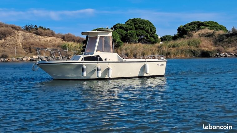 Bateau moteur timonier d'occasion - Nautisme - leboncoin