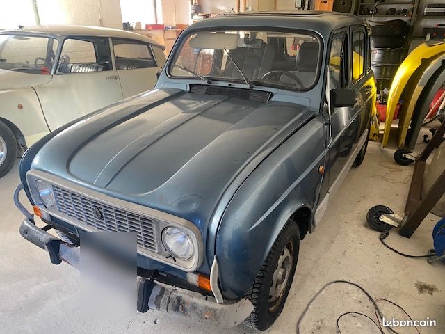 Renault R4 - Voitures
