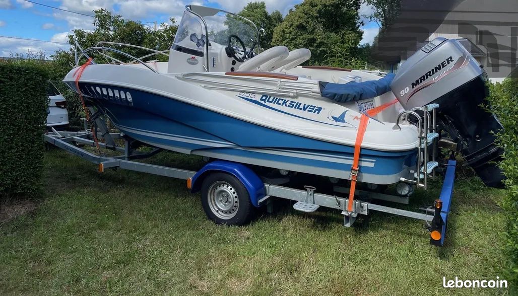 Quicksilver Commander 555 - Nautisme