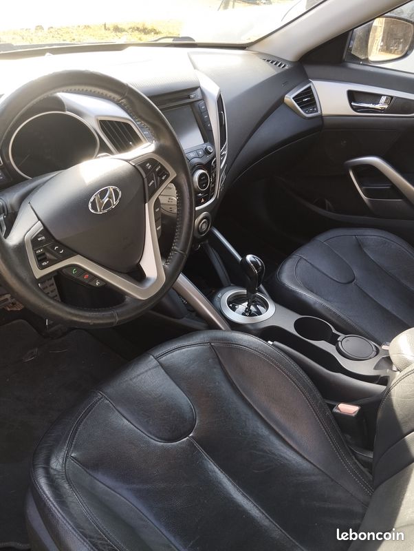 Hyundai veloster - Équipement auto