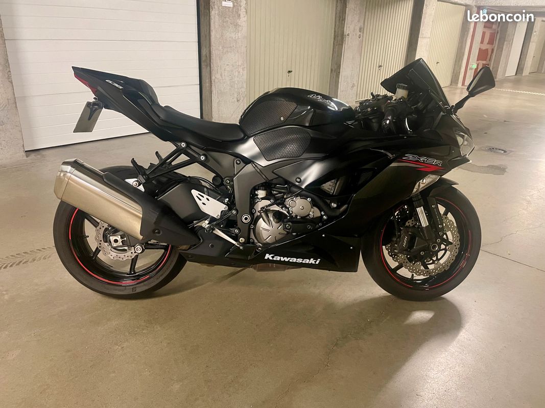 Zx6r Kawasaki - Motos