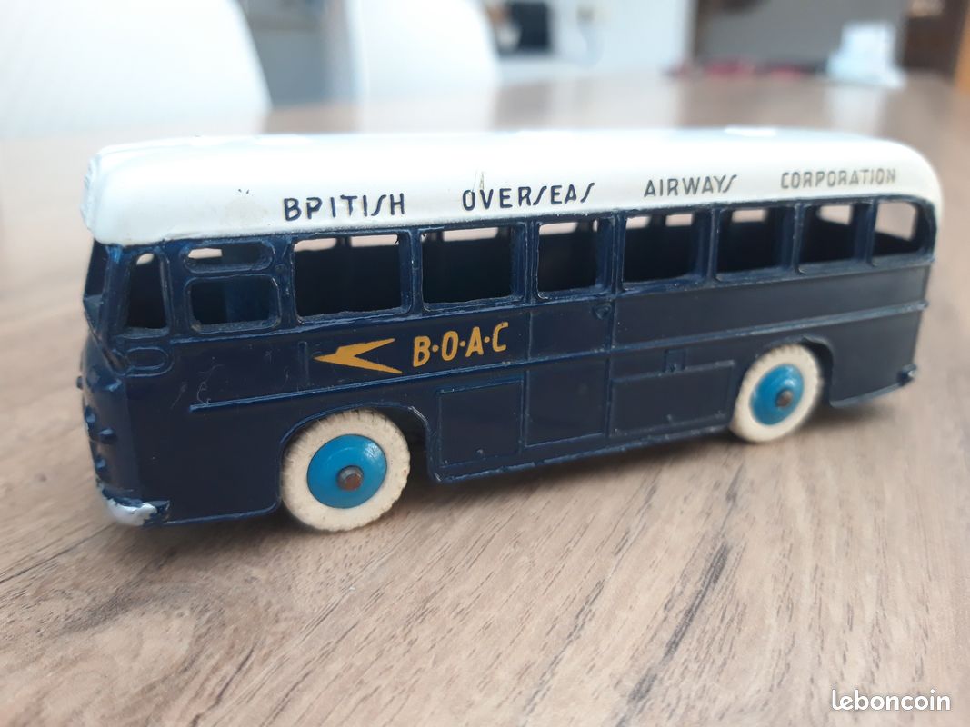 Dinky toys bus boac - Collection