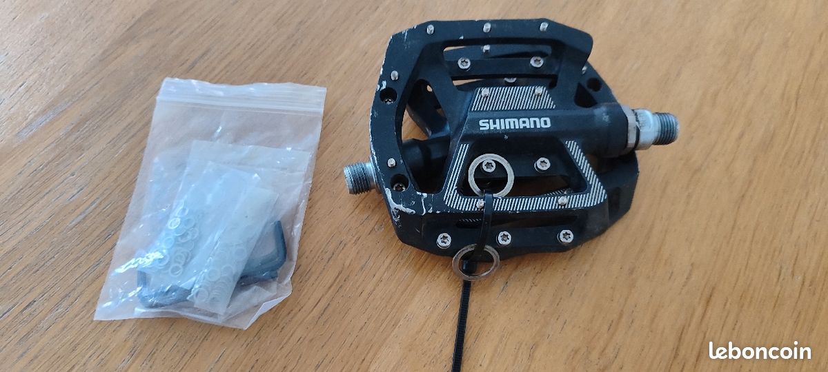 Pédales Shimano PD-GR500 - Équipements vélos