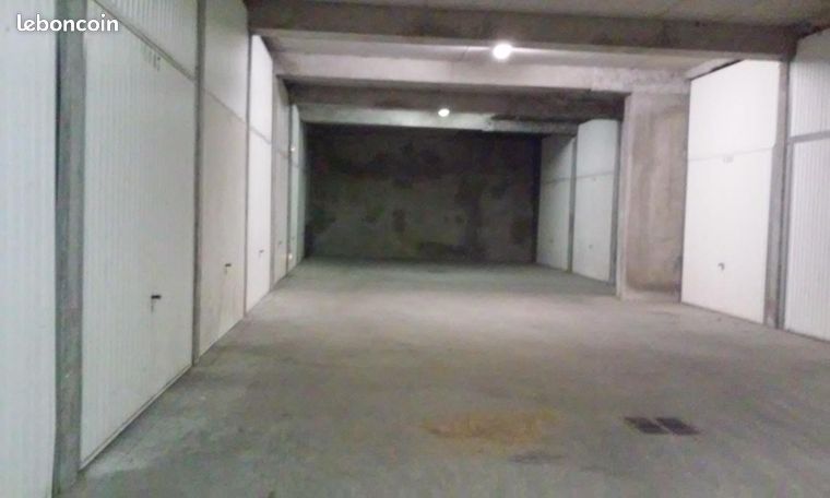 Location parking Feyzin - Annonce A Vendre A Louer
