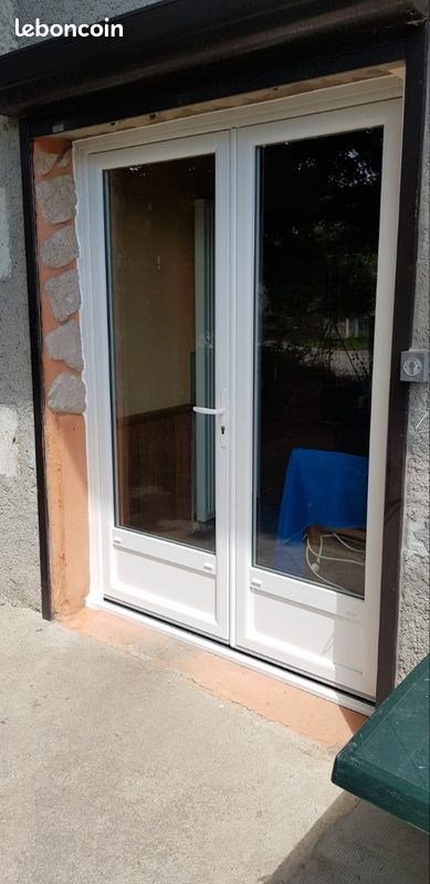 Menuisier poseur neuf rénovation alu pvc bois - Services de jardinerie ...