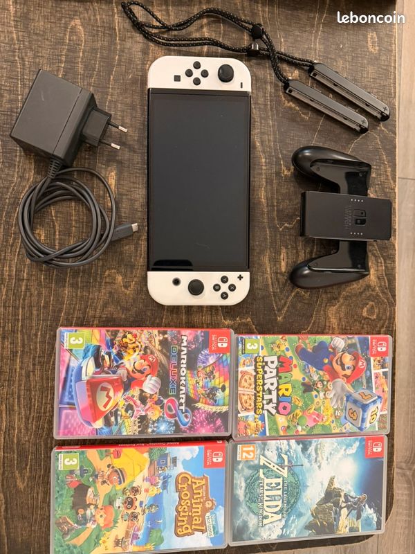 Nintendo Switch OLED blanche + accessoires + jeux - Consoles