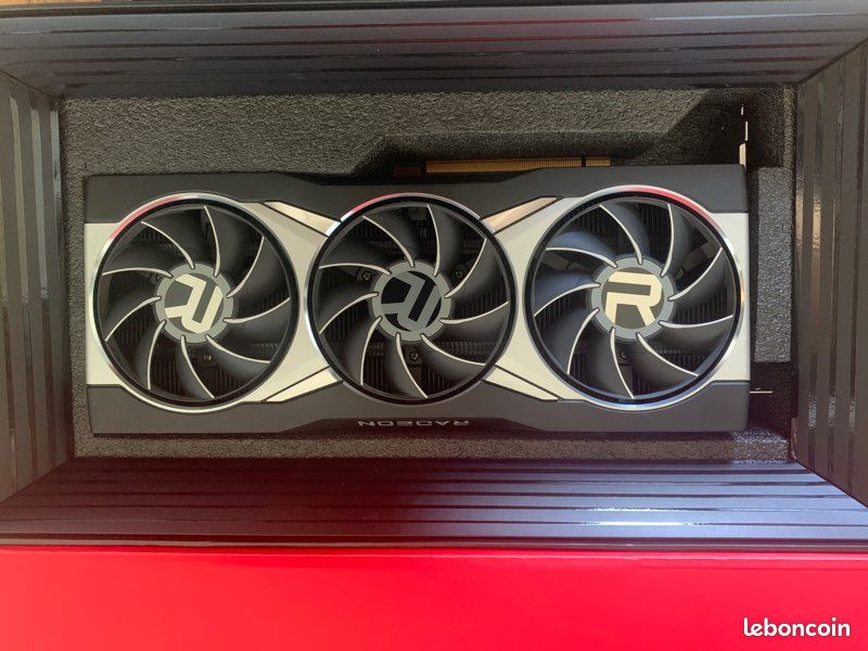 AMD Radeon RX 6800 XT Founder Edition - Accessoires informatique