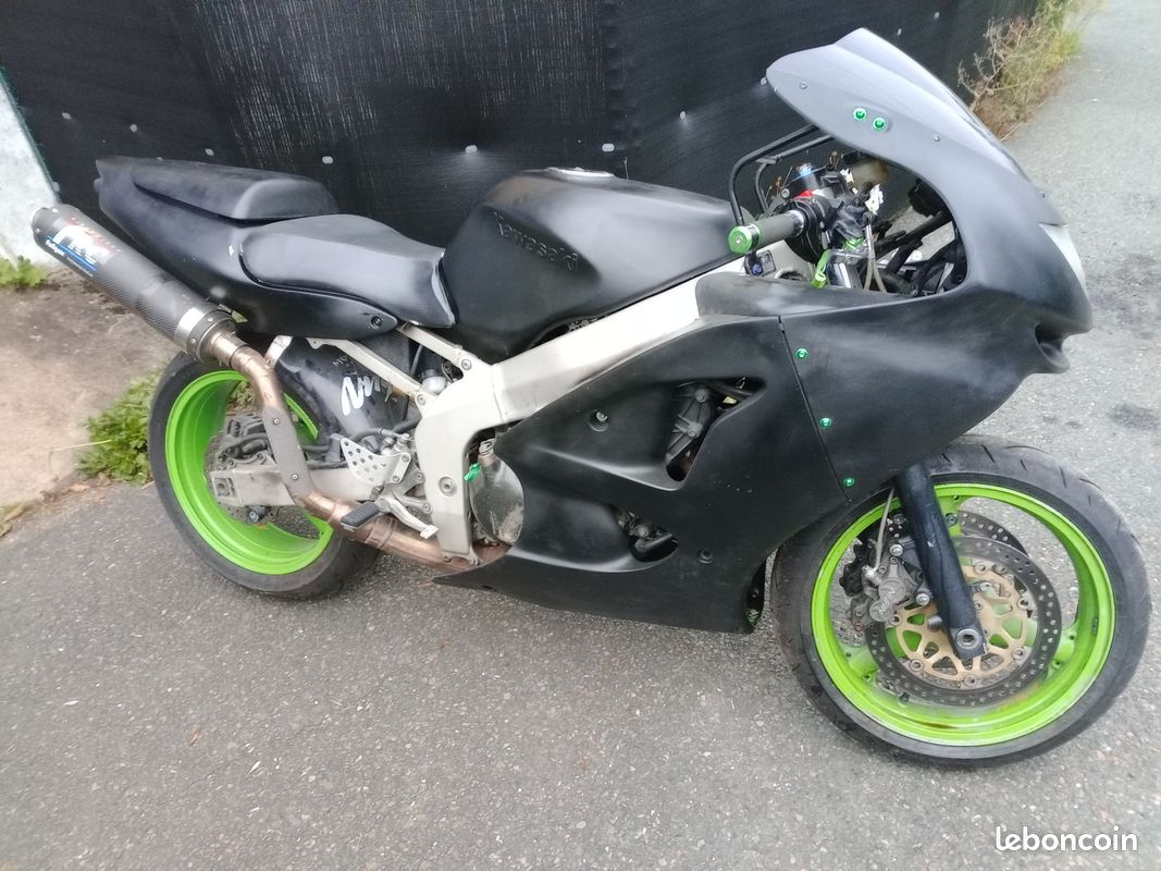 Zx6r piste - Motos