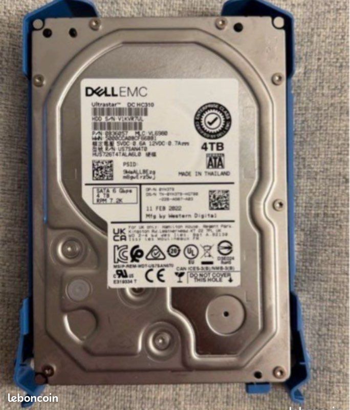 3 Disques durs HDD 4To neuf - Accessoires informatique