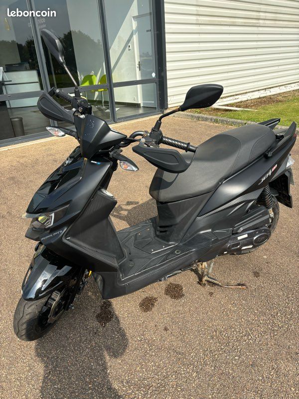 Sym jet 4 RX - Motos