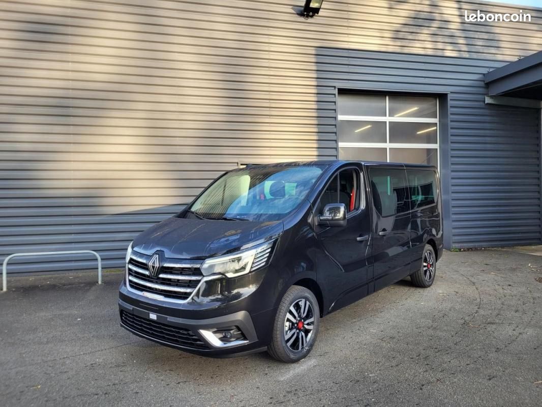 Renault Trafic COMBI L2 GRAND TECHNO 9 PLACES BLUE DCI 170 BVA9 PAS DE ...