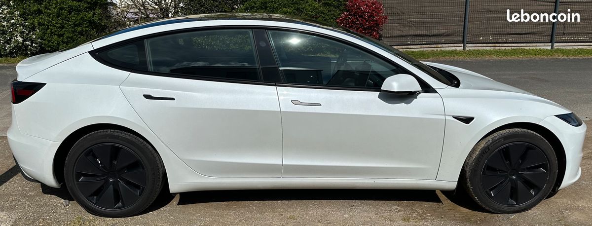 Tesla Model.3 2024 - Voitures