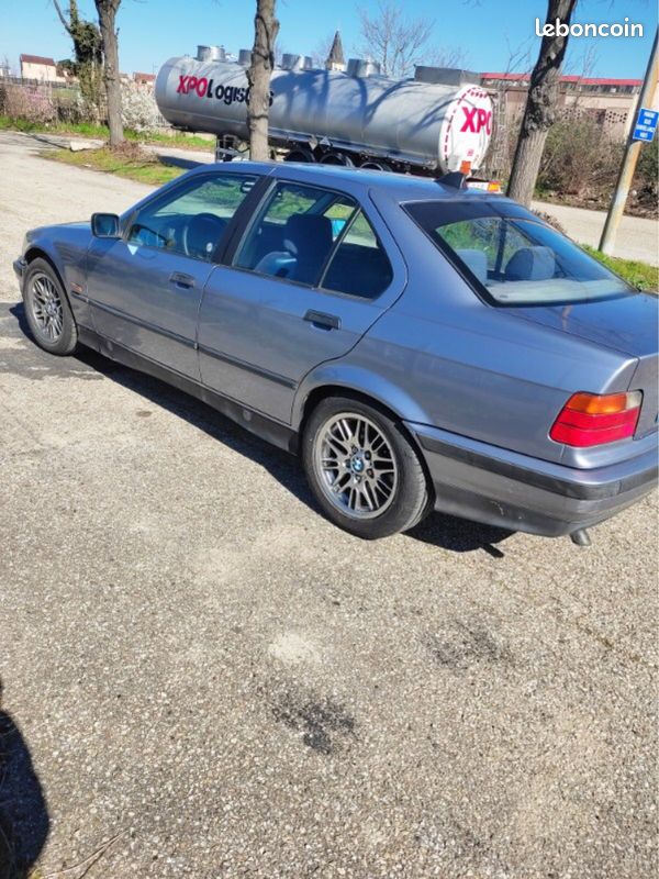 Bmw e36 325 tds automatique - Voitures
