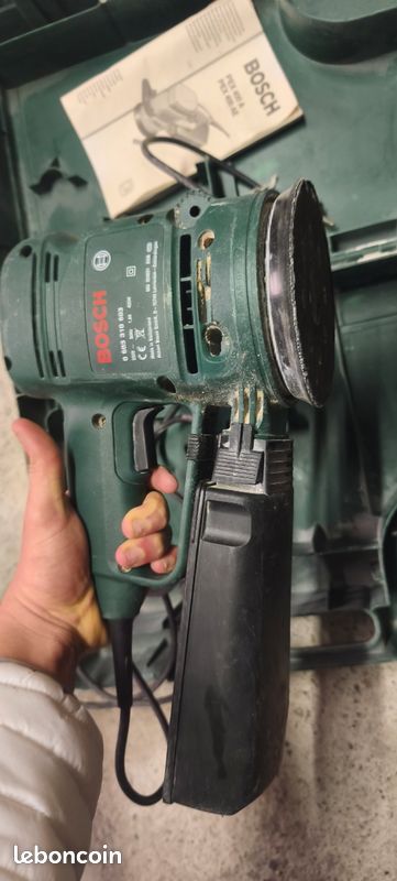 Ponçeuse Bosch Pex 400 AE - Équipements industriels