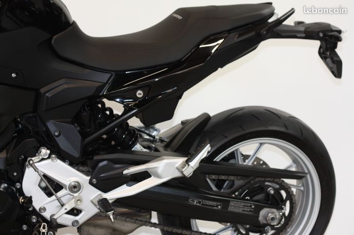 Bmw f 900r d'occasion - Motos - leboncoin