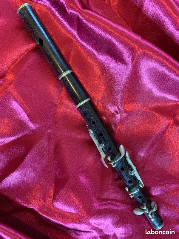 Fifre ou flûte piccolo ancienne 6 clef et 6 trous - Instruments de musique