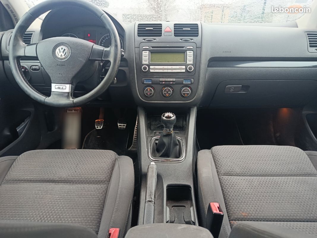 VOLKSWAGEN Golf 2.0L Tdi 136 Gt Sport - Voitures