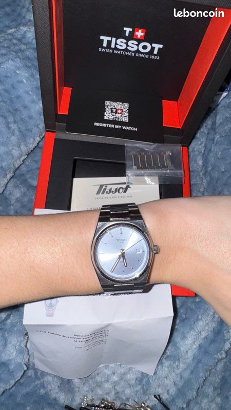 Tissot PRX Quartz 40 mm – Cadran bleu – Full set - Montres & Bijoux