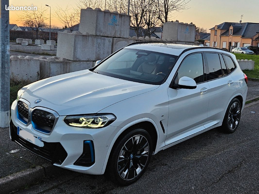 Bmw ix3 impressive - Voitures
