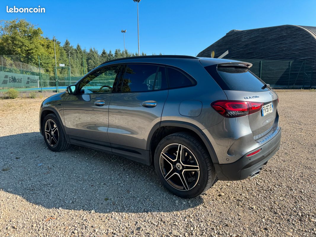 Mercedes gla ii 250 e amg line dct - Voitures