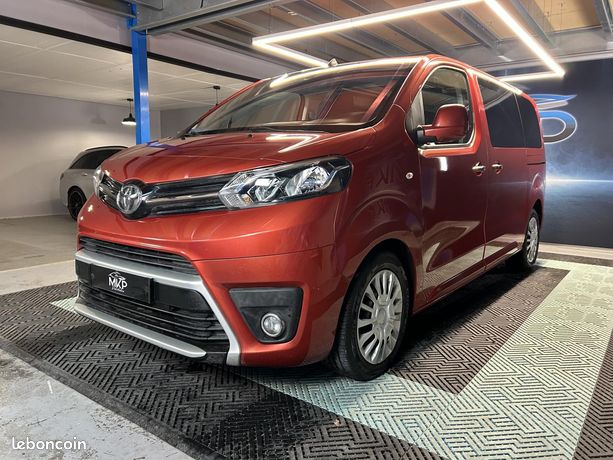 Toyota proace 8 places d'occasion - Voitures - leboncoin
