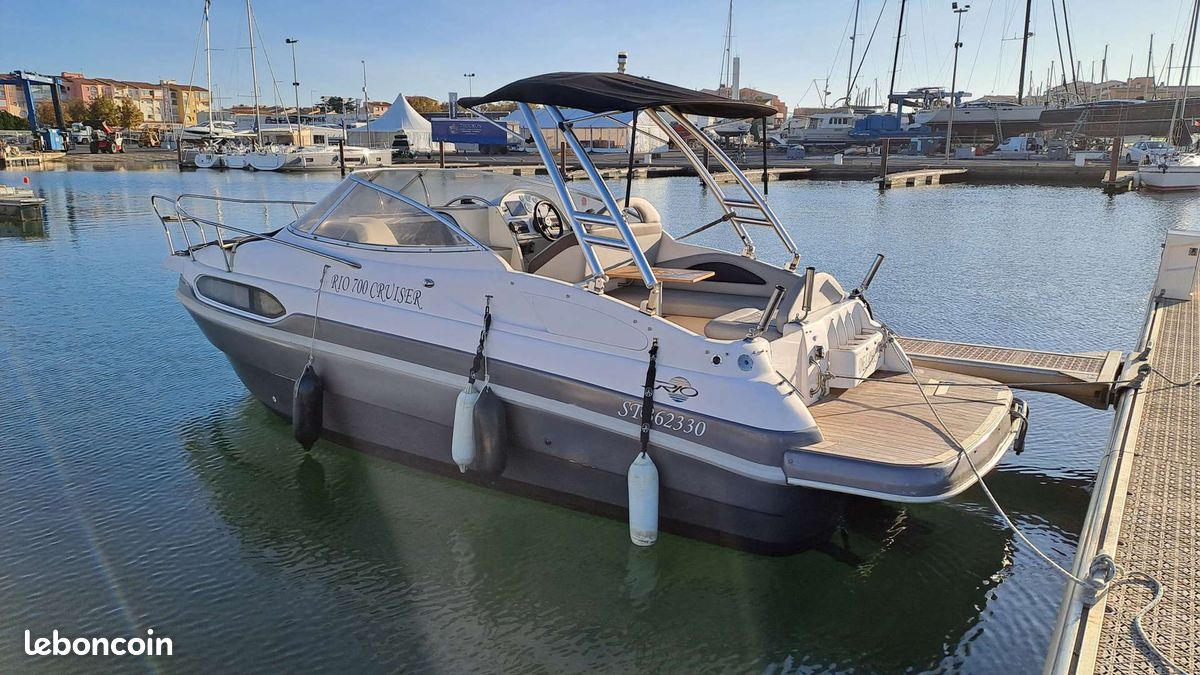Rio 700 cruiser / entretien moteur complet 2025 / place de port - Nautisme