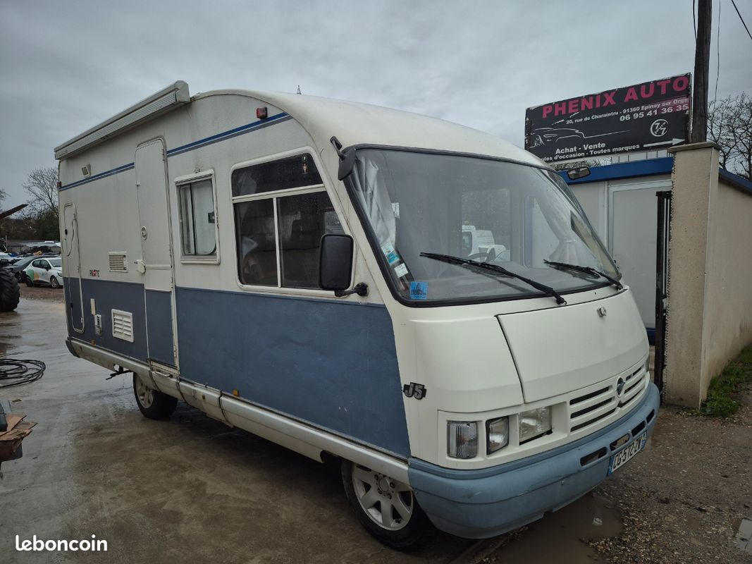 Comping car j5 - Caravaning