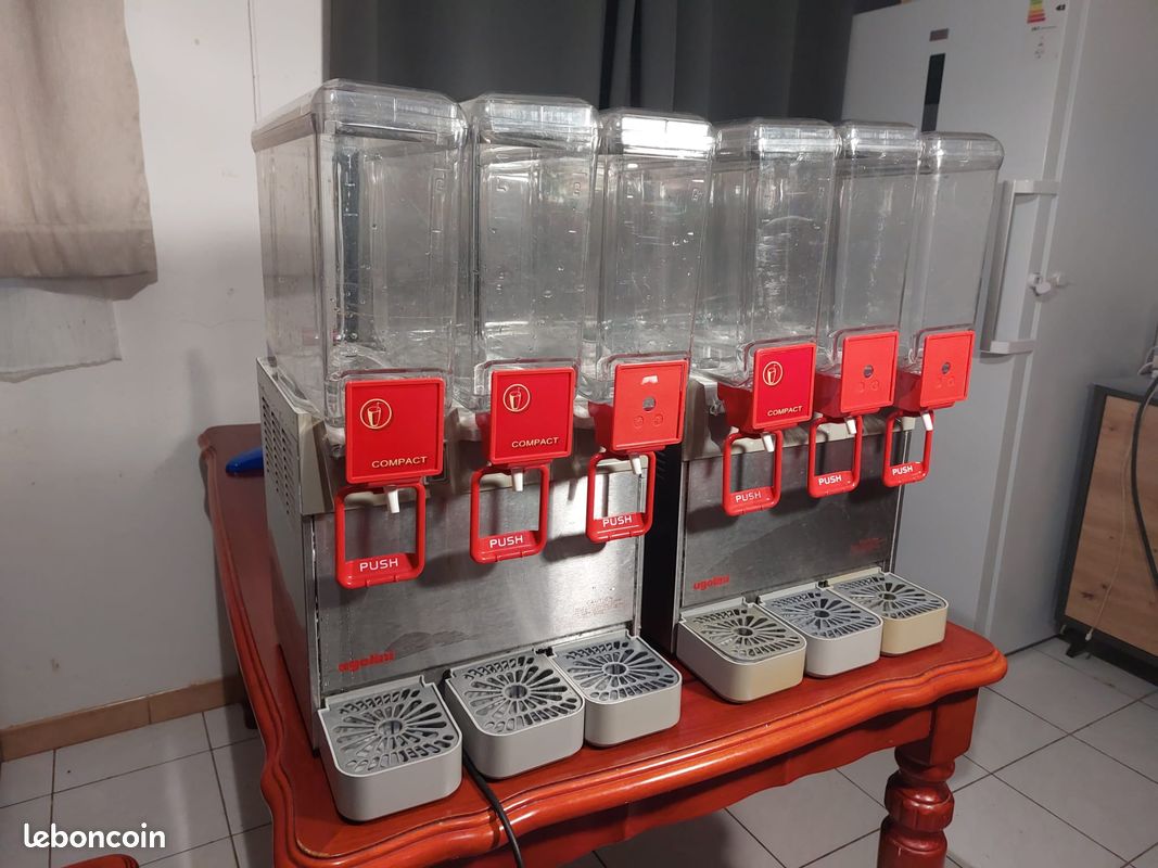 Distributeur de jus réfrigérés 3x8L - Équipements pour restaurants & hôtels