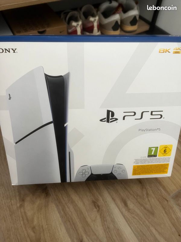 URGENT-vend ps5 slim avec lecteur de disque sans manette - Consoles