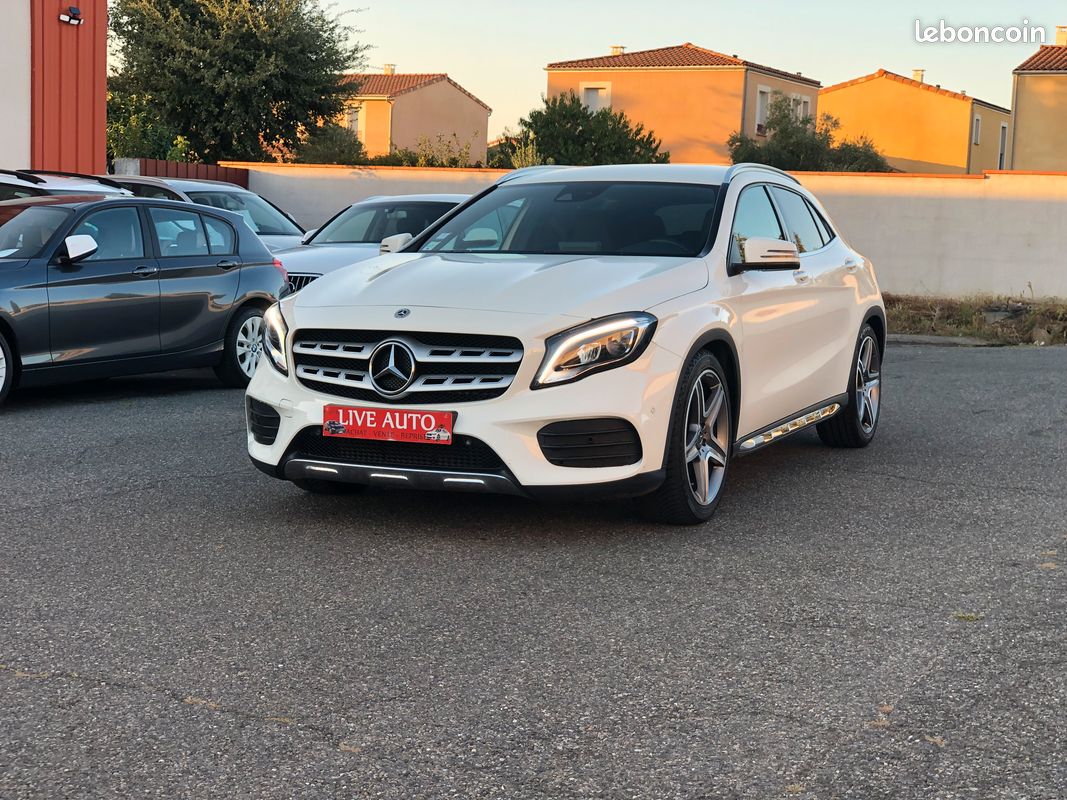 MERCEDES-BENZ W156 CLASSE GLA 220 d 7G-DCT 177 CV FASCINATION AMG ...