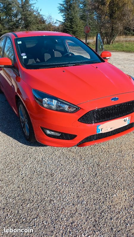 Ford focus S&S ST LINE RED SERIES - Voitures