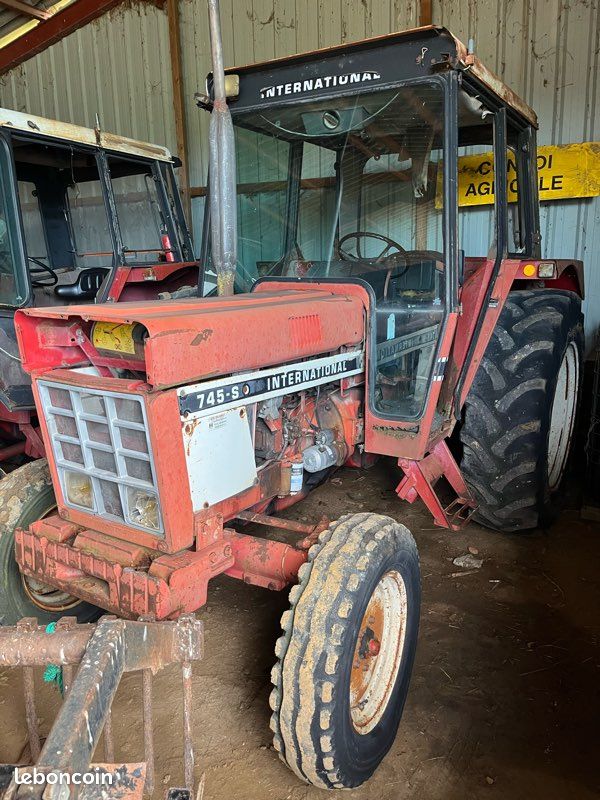 Ih 745 - Tracteurs