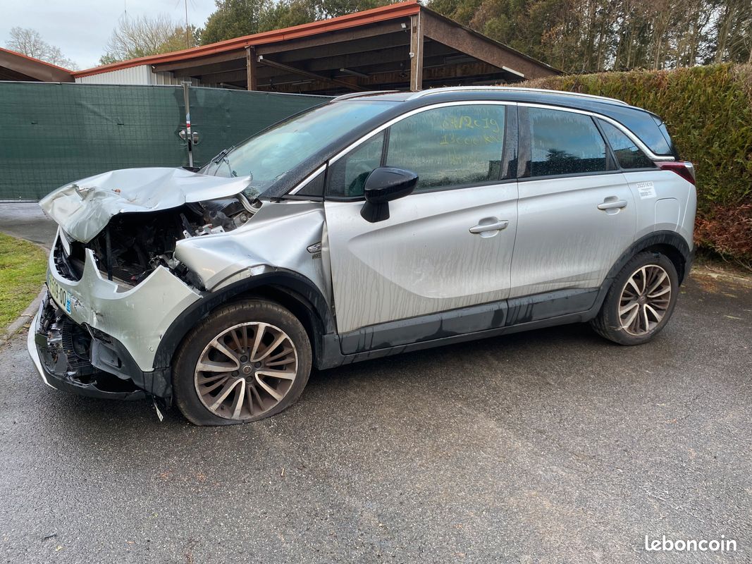OPEL CROSSLAND X accidenté - Voitures