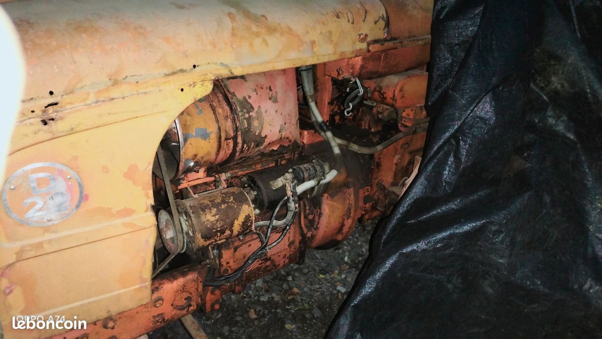 Tracteur Renault D22 - Tracteurs