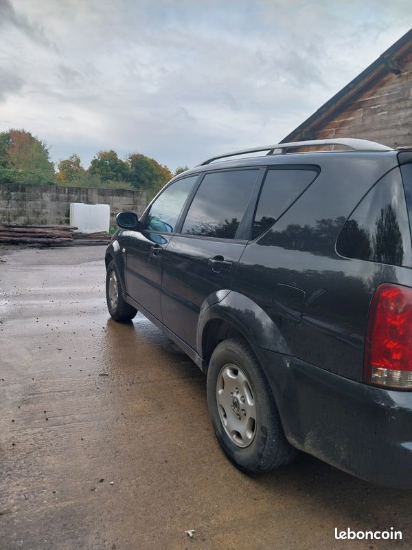 Ssangyong rexton - Voitures
