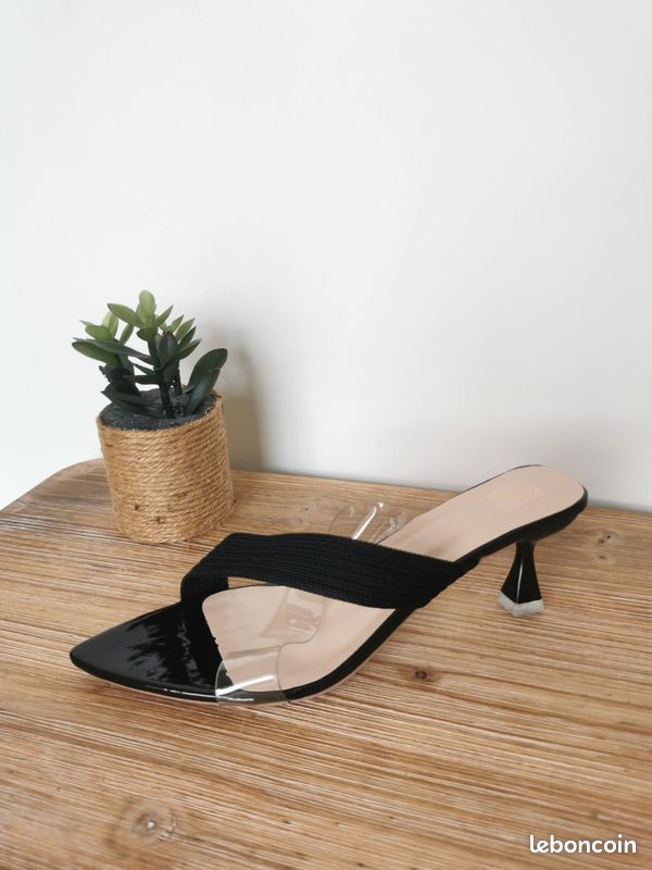 Sandales à bout pointu et brides croisées Shein Pointure 38 - Chaussures