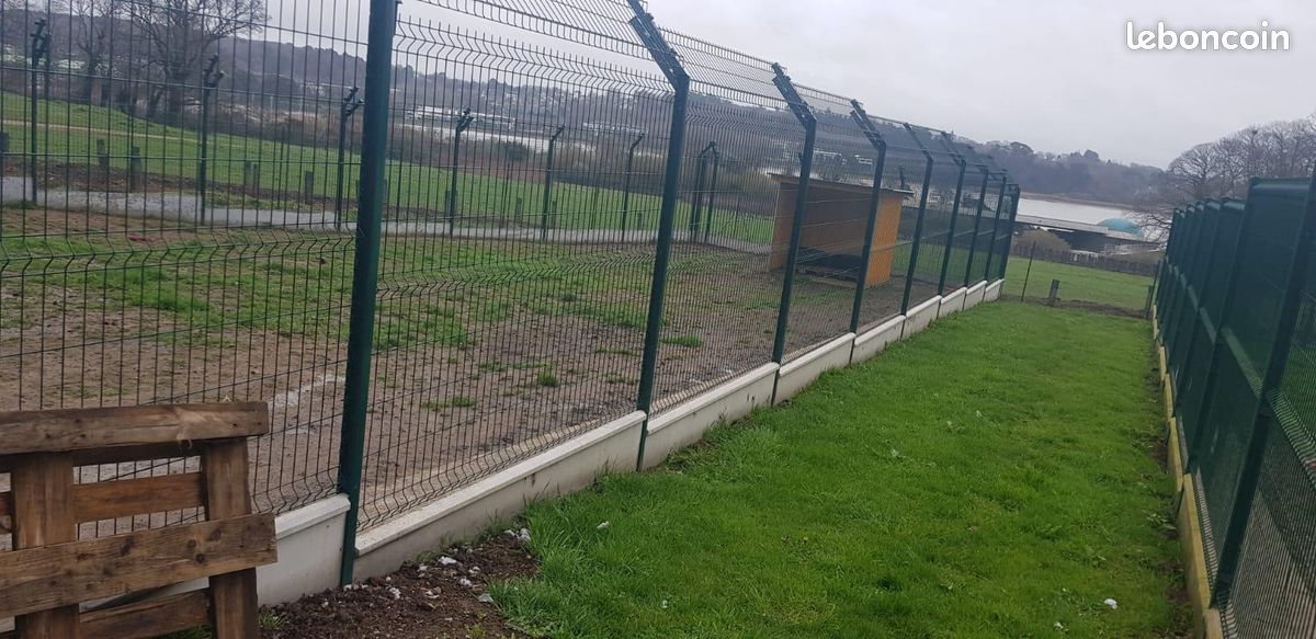 Grillage Panneaux rigides : prix d'usine - Jardin & Plantes