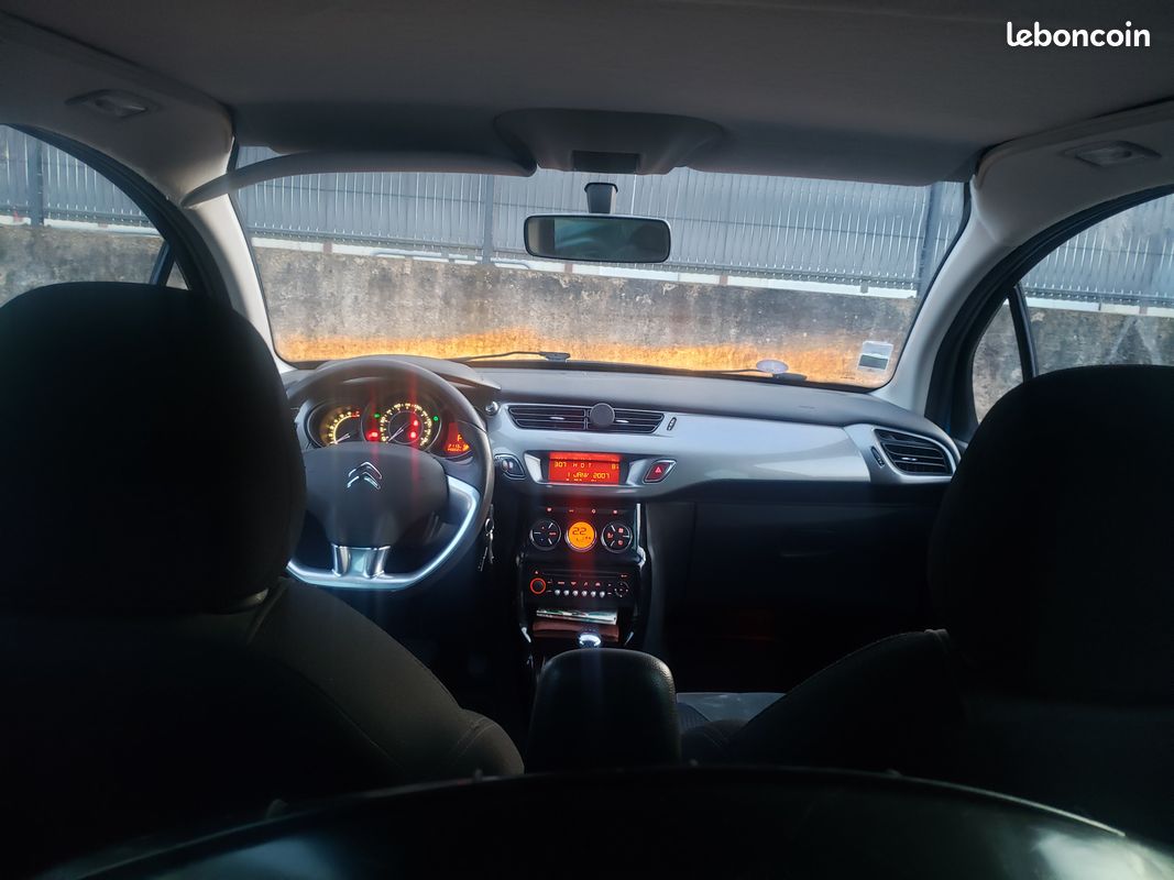 CITROEN C3 Phase 2 1.6 VTI 120 EXCLUSIVE BVA - Voitures
