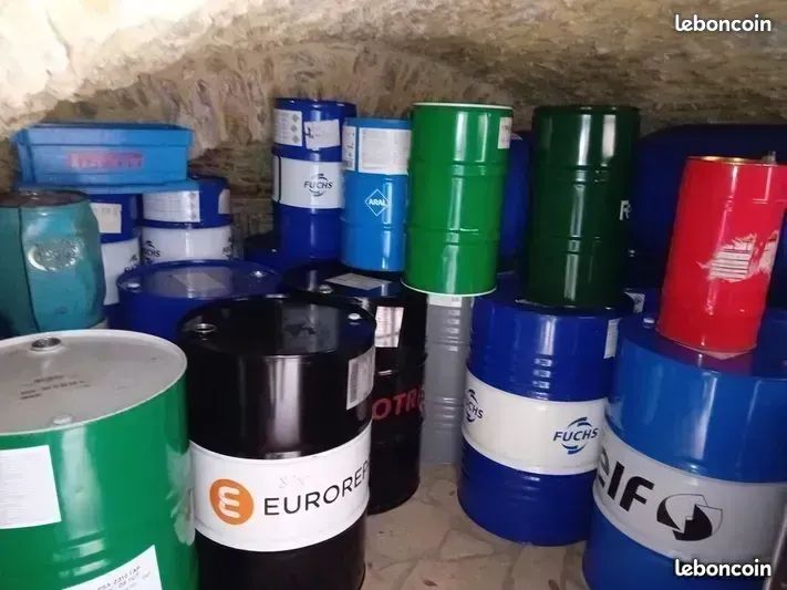 Fut baril bidon de huile 220 et 60 25 litres déco garage meuble ...